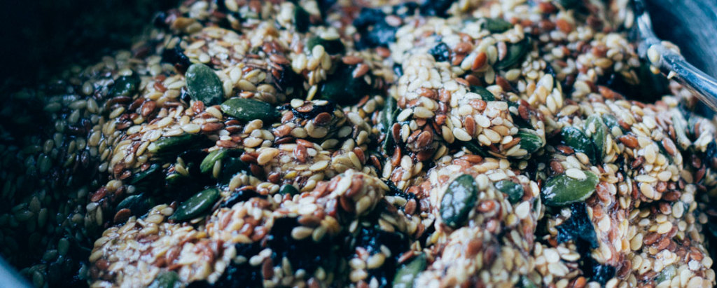 TWO IN ONE TIMES TWO SEED CRACKERS - Good Eatings