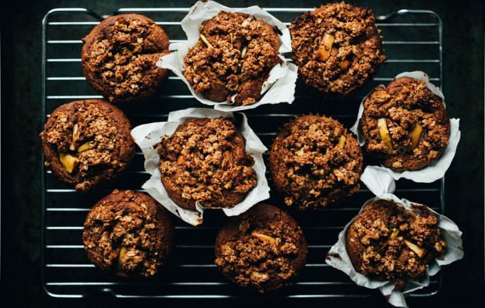 CANNELINI BEAN MUFFINS W. CINNAMON AND APPLE - Good Eatings