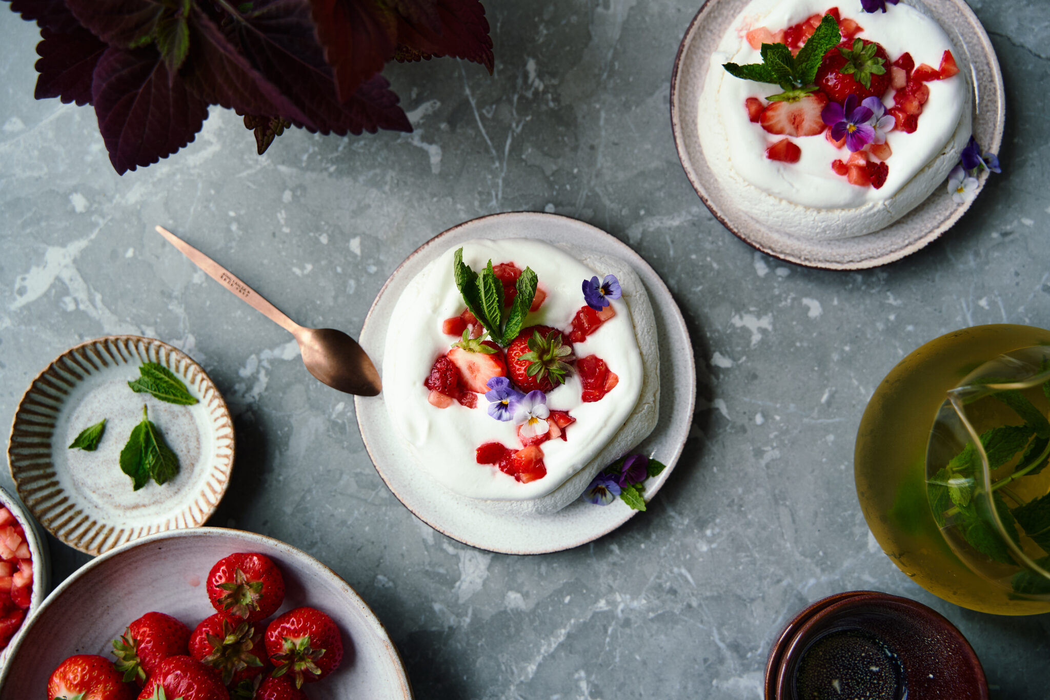 Vegan Eton Mess Mini Pavlovas - Good Eatings