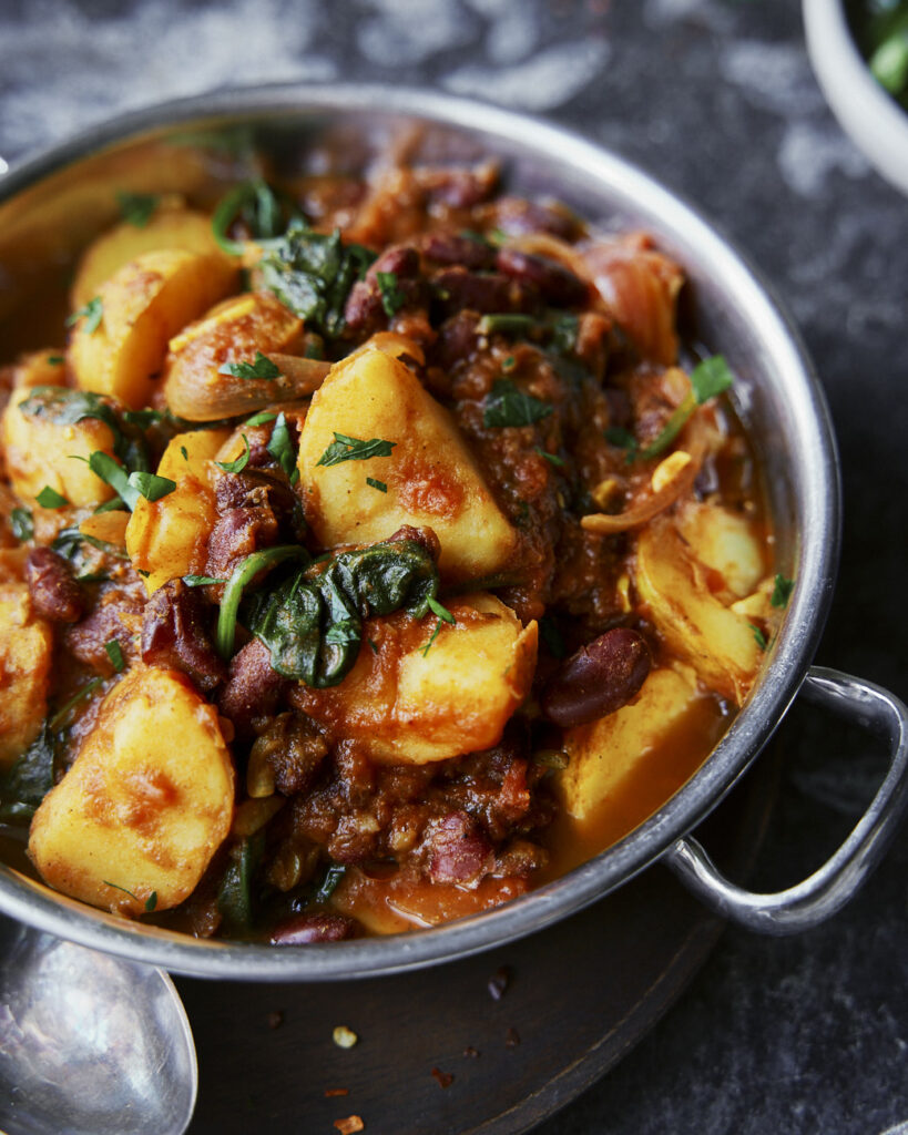 Kidney Bean and Potato Curry with Spinach - Good Eatings