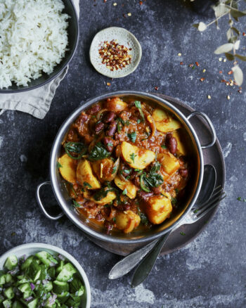 Kidney Bean and Potato Curry with Spinach - Good Eatings