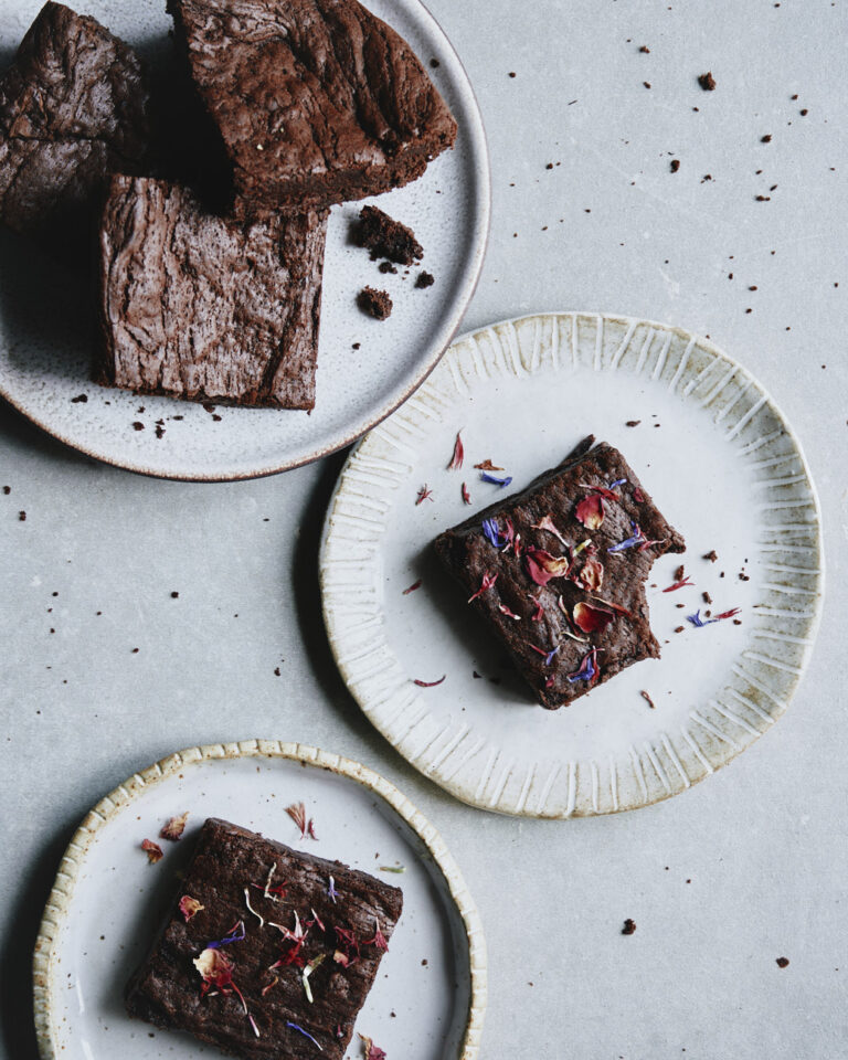 Vegan and Gluten-Free Fudgie Brownies - Good Eatings